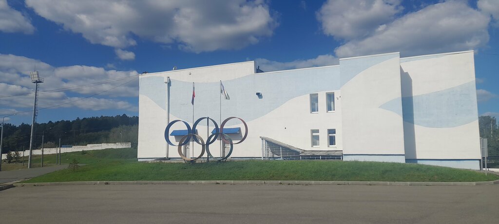 Stadyum Муниципальное автономное учреждение Стадион Металлург, школа спортивного резерва, Beloretsk, foto