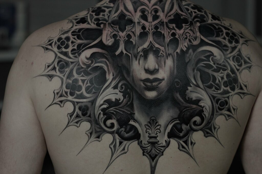 Dövmeciler Tattoo Sasha, Krasnoyarsk, foto