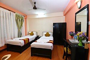 Hotel Pleasure Home (Amrit Marg No:290, Ward 26), otel  Katmandu'dan
