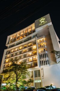 The Alts Hotel (South Sumatra, Palembang, Jl. KH. Azhari), otel  Palembang'dan