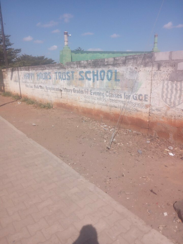 Ortaokul Happy Hours Trust School, Lusaka, foto