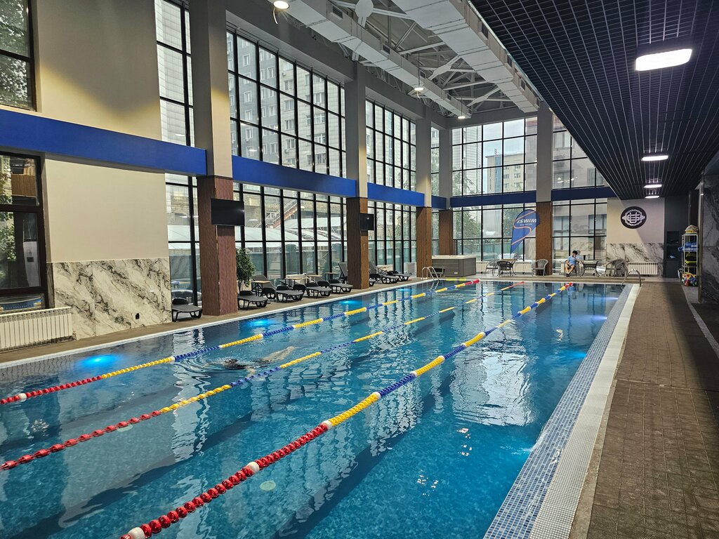 Fitness kulüpleri Go Fit, Almatı, foto