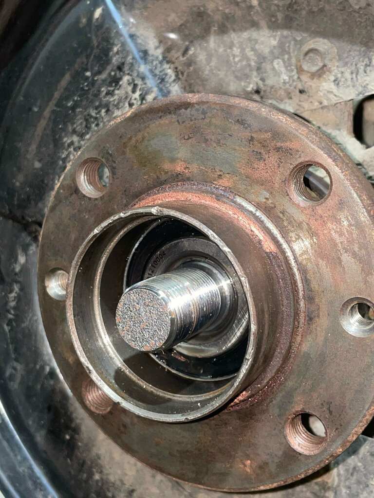 Otomobil servisi Автосервис, Kirovo‑Chepetsk, foto