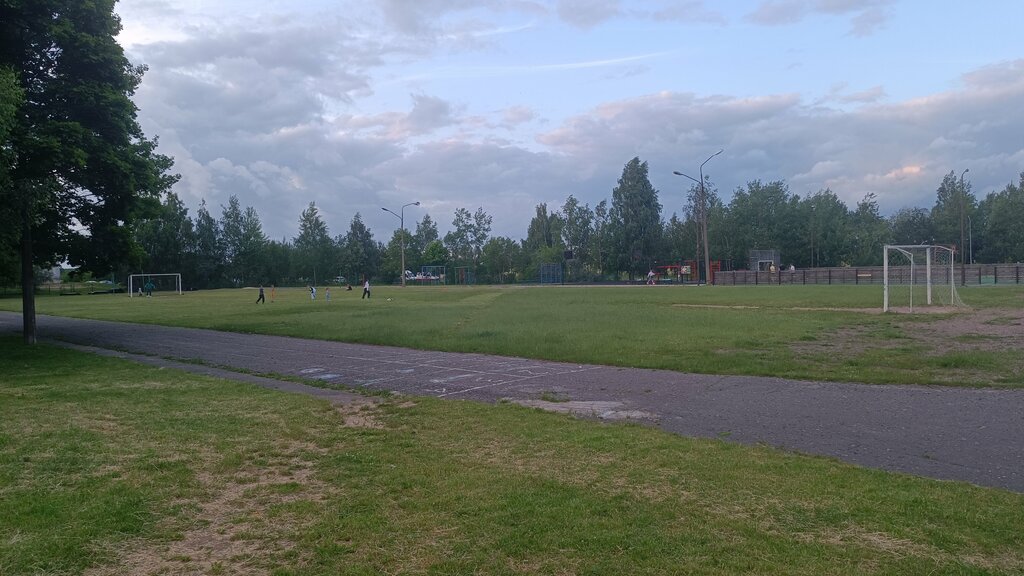 Spor alanı Футбольное поле, Smarhon, foto