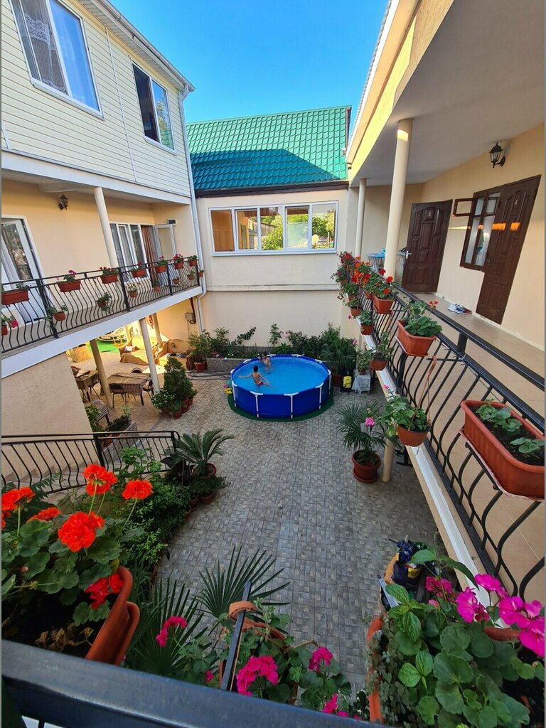 Konuk evi У Ларисы в Вардане, Soçi, foto
