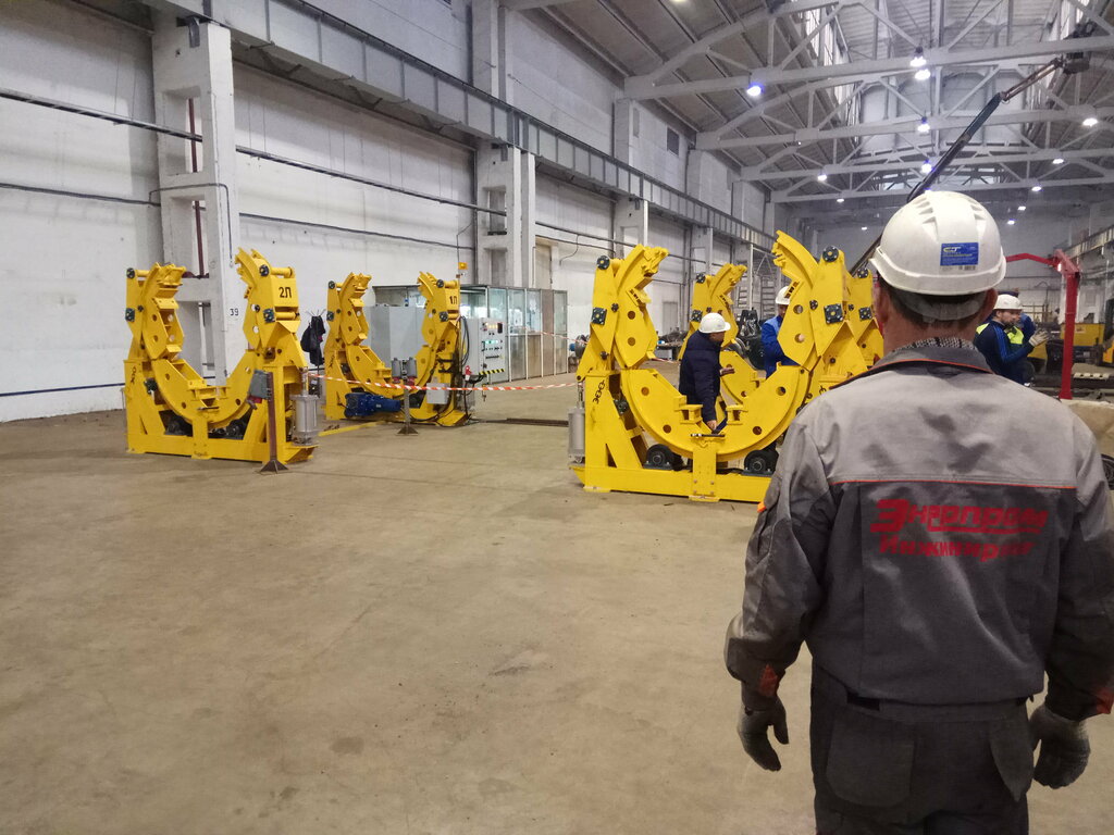 Hidrolik ve hava basınçlı ekipman firmaları Zao Enerprom Engineering Solutions, Moskova, foto