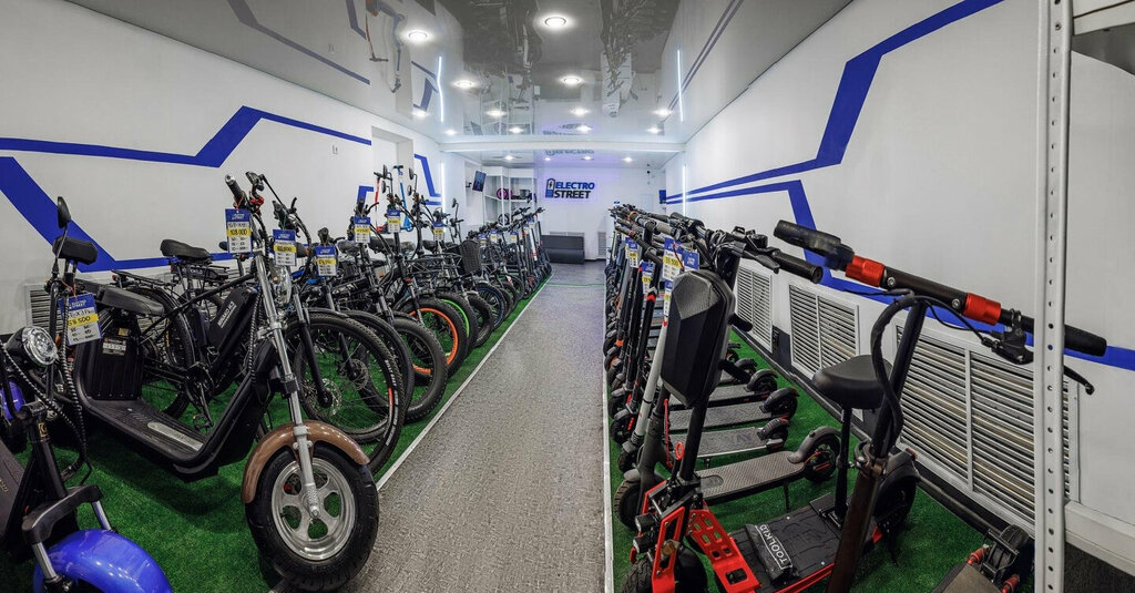 Elektrikli araç satışı ElectroStreet, Yekaterinburg, foto