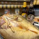 Draught beer store 555 (Lenın kóshesi No:88А, Tobyl), bira dükkanı  Kostanay eyaletinden