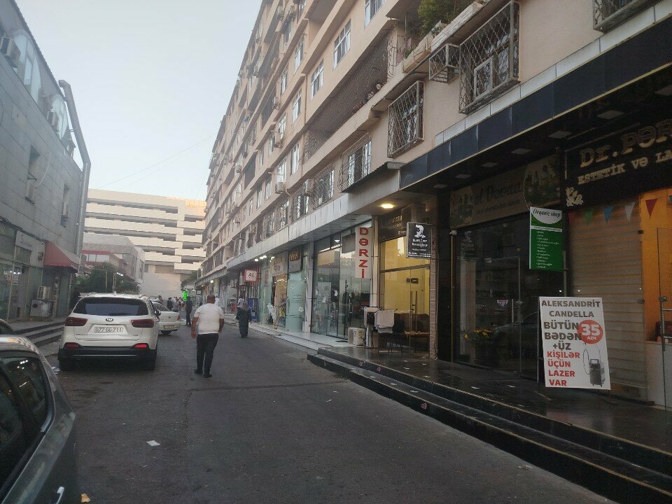Mini-market Əl Dəvaa, Bakü, foto
