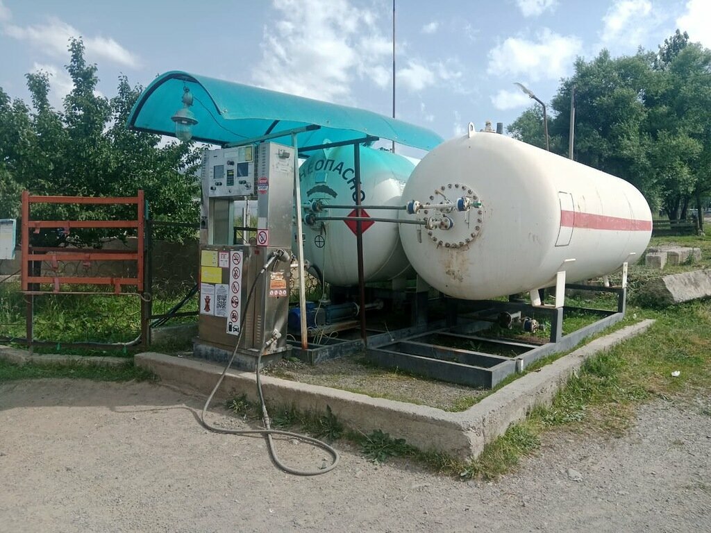 Otogaz dolum istasyonu Beibars Gaz, Almatı eyaleti, foto