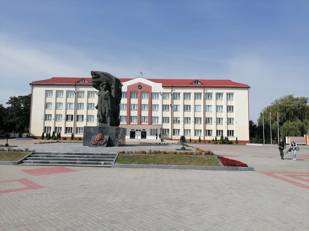 Ortaokul Otdel Obrazovaniya Oktyabrskogo Rayispolkoma, Gomelskaya oblastı, foto