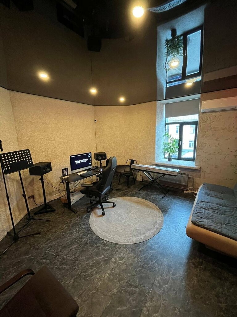 Film okulu Школа озвучки Амфитеатр, Saint‑Petersburg, foto