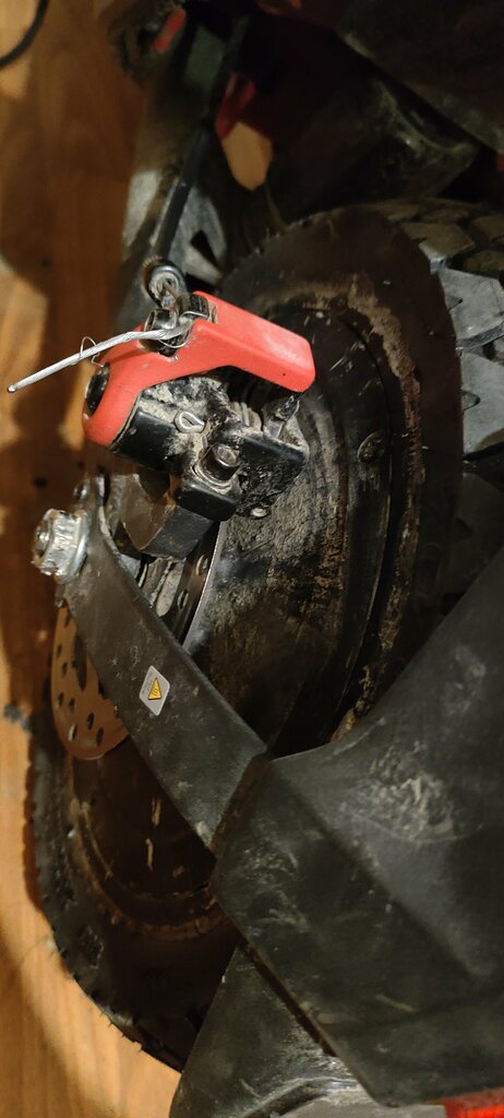 Oto lastik tamiri У Игоря, Kaçkanar, foto