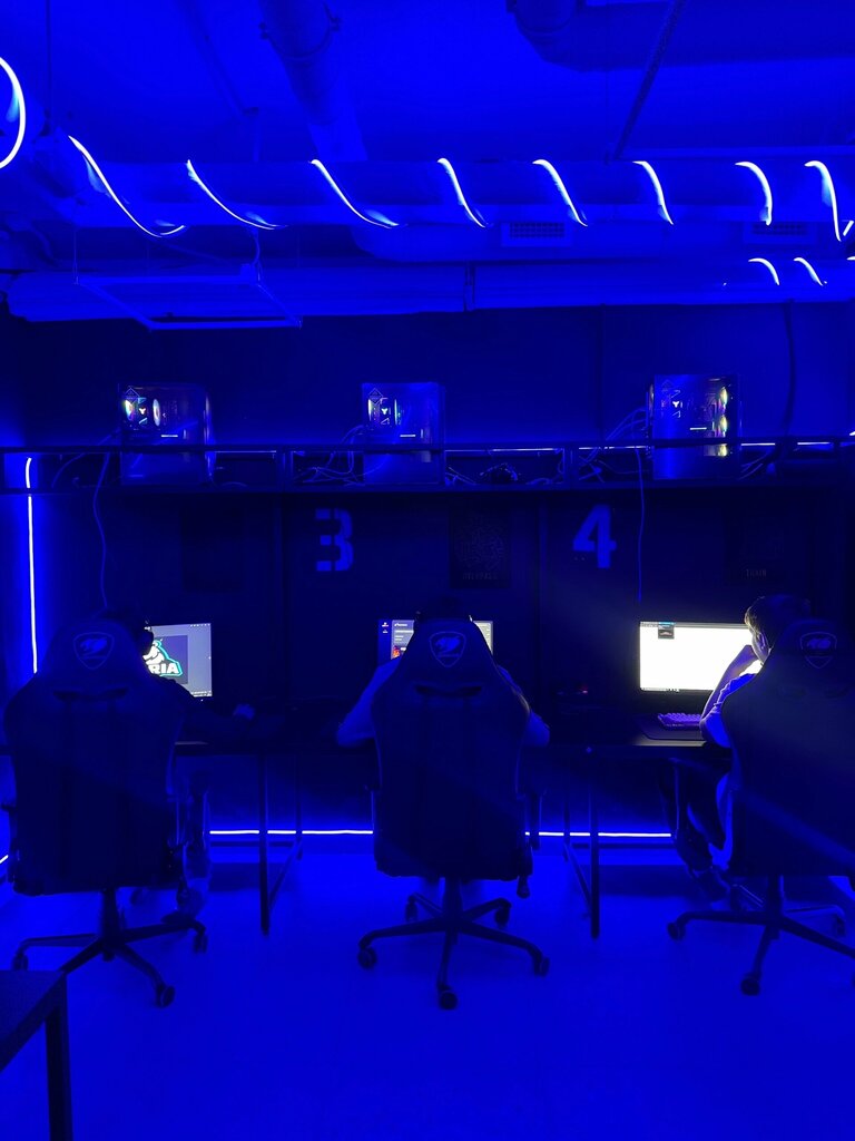 Bilgisayar kulübü Cyberia, Saint‑Petersburg, foto