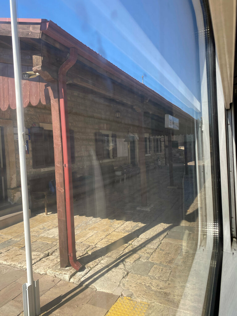 Tren istasyonu Goncalı Tren İstasyonu, Denizli, foto