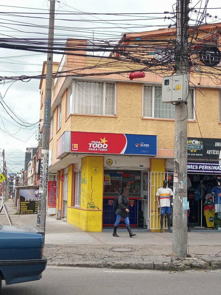 Diğer gişeler Paga Todo, Bogota, foto