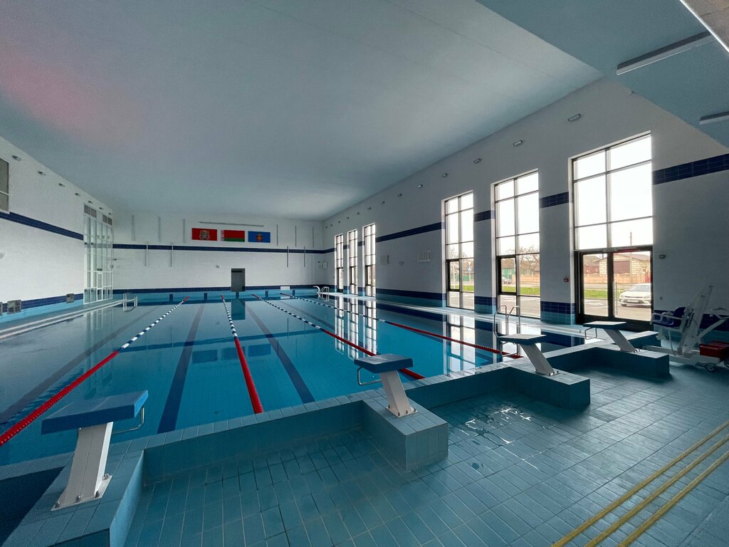 Çok amaçlı spor tesisleri Физкультурно-оздоровительный комплекс Импульс Драйв, Minskaya oblastı, foto