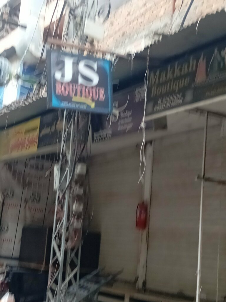 Dış giyim mağazası Js Boutique, Rawalpindi, foto
