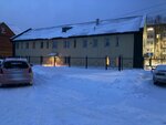 Общежитие технической школы (ulitsa 40 let Oktyabrya No:30), yurtlar  Tayga'dan