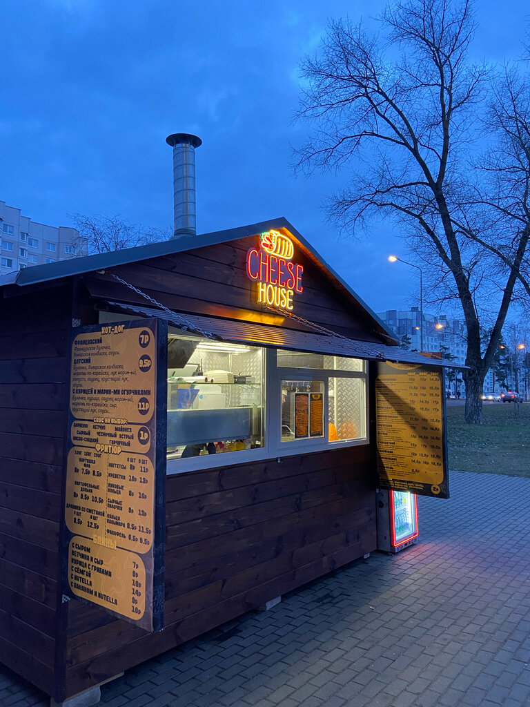 Kahve dükkanları Wafflehouse, Minskaya oblastı, foto