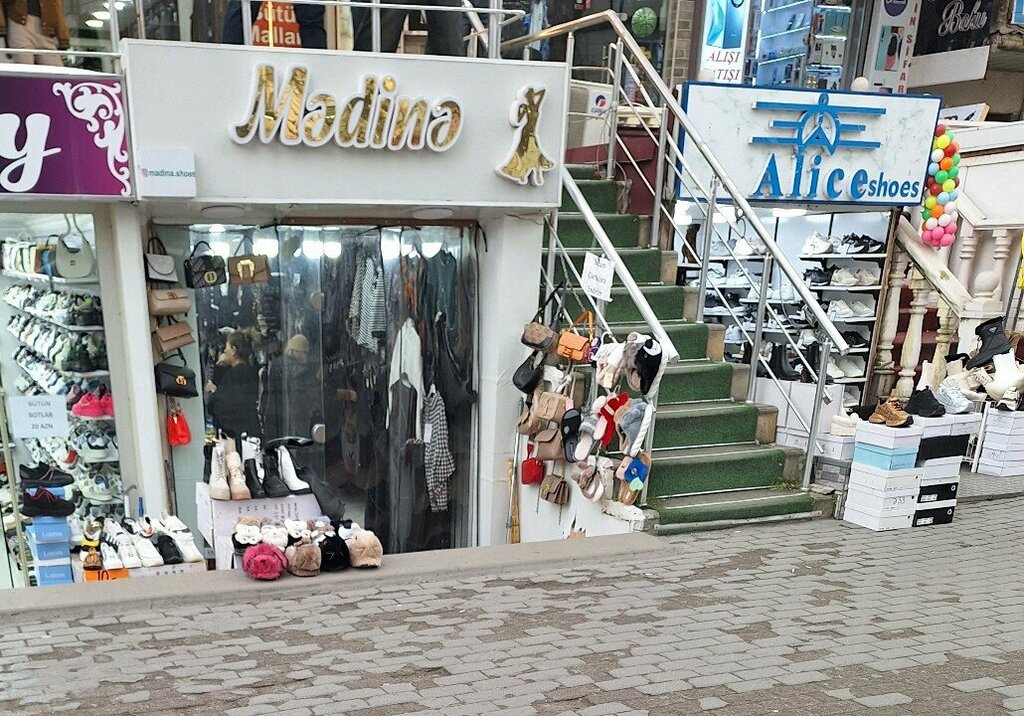 Giyim mağazası Womens Clothing Store, Bakü, foto