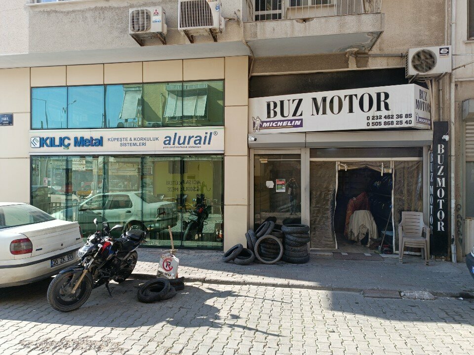 Motosiklet tamiri Buz Motor, İzmir, foto