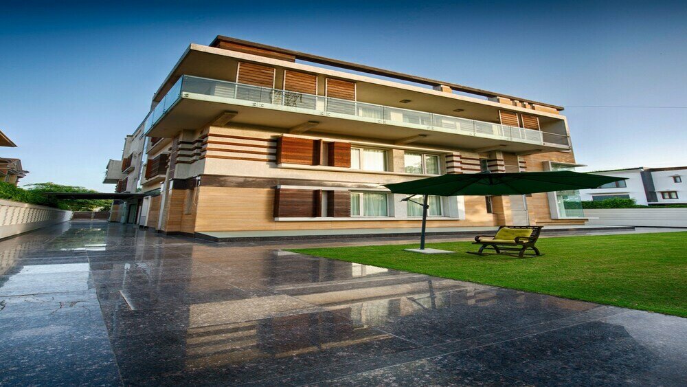 Otel Stately Suites Golf Course Road, , foto