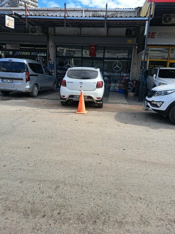 Otomobil yedek parçaları Mersis Otomotiv, İzmir, foto
