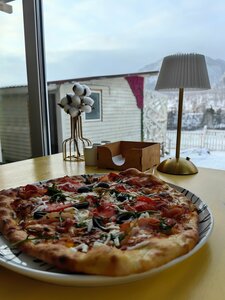 Ку-Кухня (Naberezhnaya ulitsa No:15А, selo Chemal), kafe  Altay Cumhuriyeti'nden