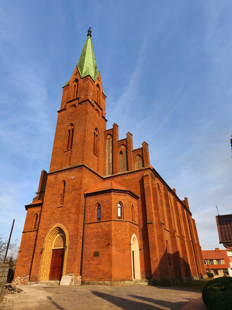 Ortodoks kiliseleri Кирха Лазденена, Krasnoznamensk, foto