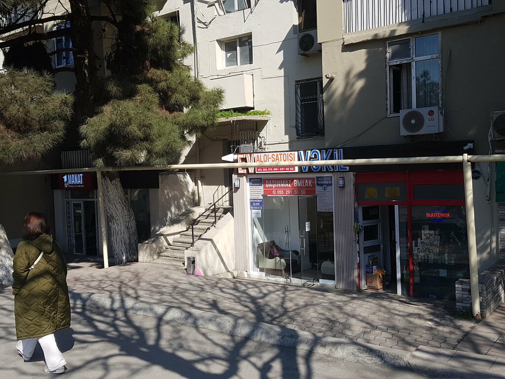 Satış ofisi Ev Alqı Satqısı Vəkil, Bakü, foto