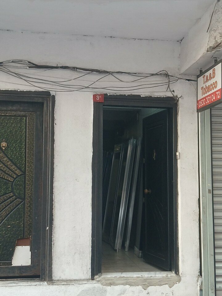 Banyo ve klozet ekipman ve aksesuarları üreticileri Duşakabin Pazarı, İstanbul, foto