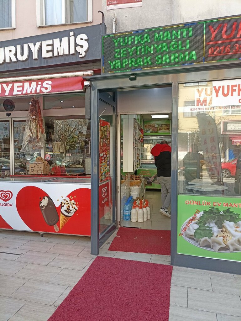 Market İşler Mantı Yufka, İstanbul, foto