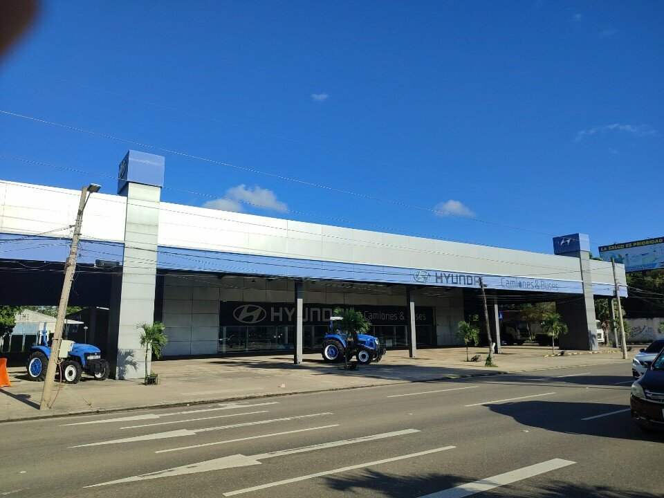 Otomobil satış galerileri Auto Sud, Santa‑Krus, foto