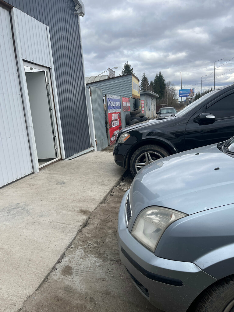 Otomobil servisi Авто ремонт, İvanovskaya oblastı, foto