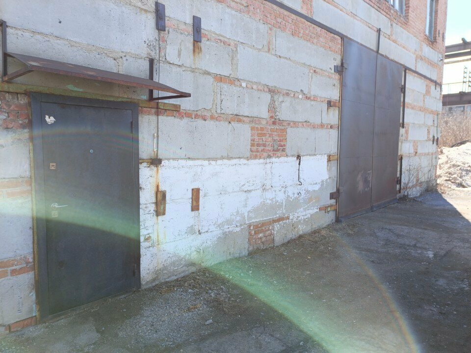 Ahşap endüstrisi Металл Хауз, Kemerovo, foto