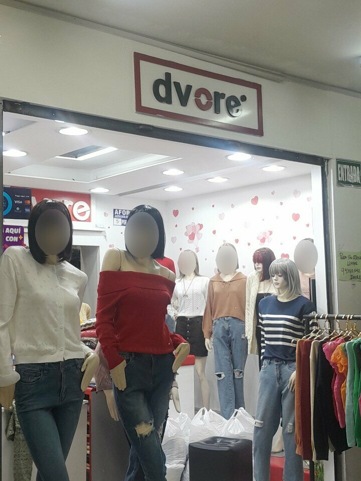 Giyim mağazası Dvore, Lima, foto