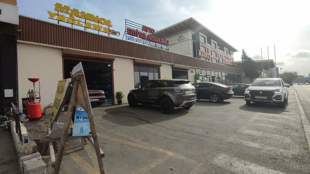 Otomobil yedek parçaları Avto ehtiyat hissələri, Bakü, foto