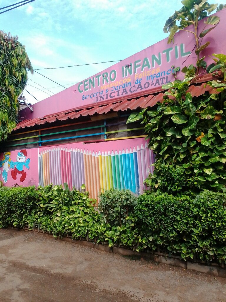 Anaokulları Centro infantil, Loanda, foto