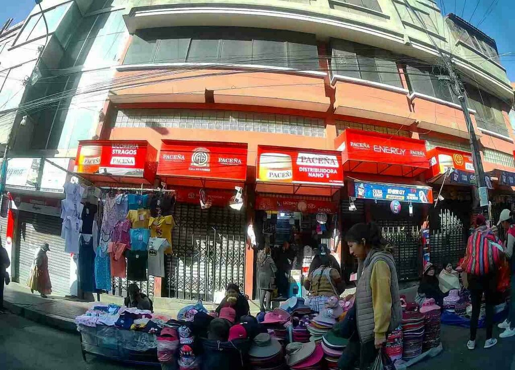 Alkollü içecekler Wine and Liquor Store, La Paz, foto