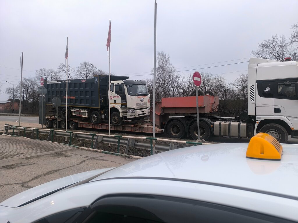 Kamyonların onarımı Ртх, Kalujskaya oblastı, foto