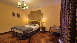 Hotel Las Cancelas (Calle Cruz Vieja No:6, Avila, Ávila), otel  Avila'dan