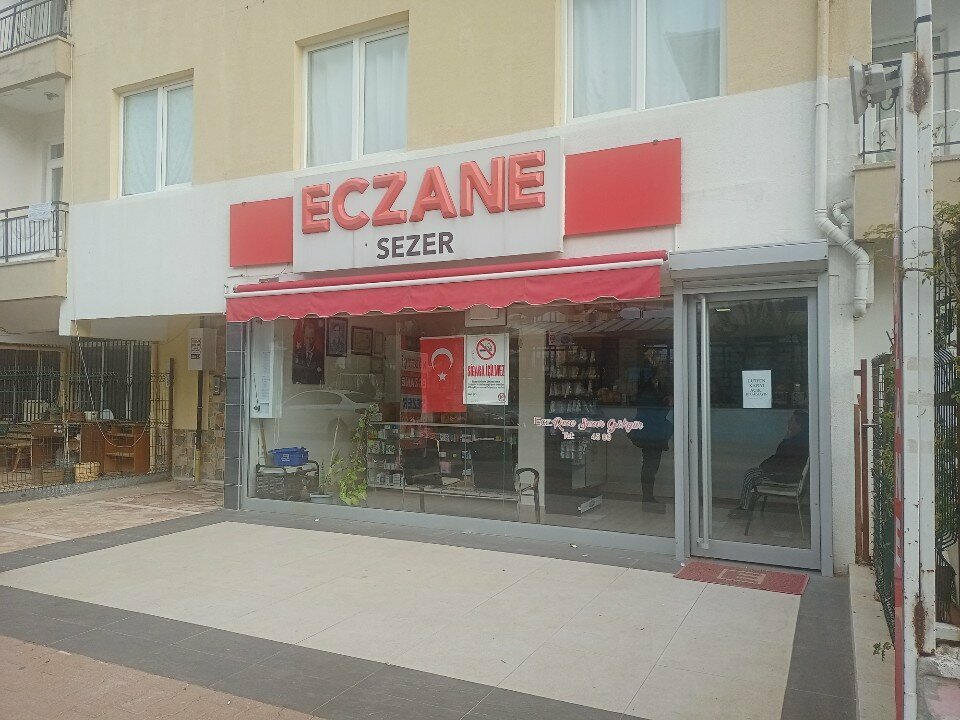Eczaneler Sezer Eczanesi, Antalya, foto