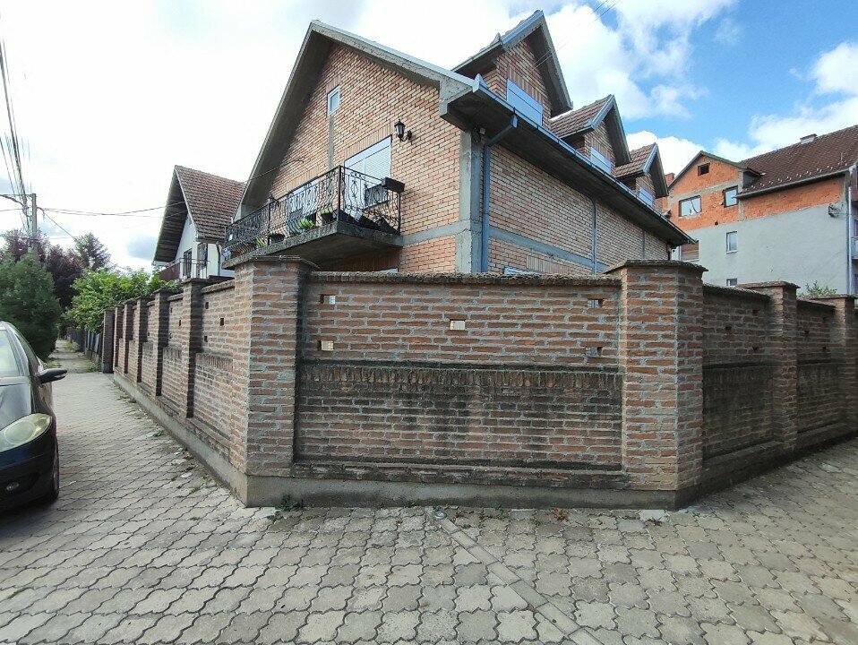 Evcil hayvan yetiştiricileri Swiss Kiss - Bernese Mountain Dog kennel Fci 6162, Belgrad, foto