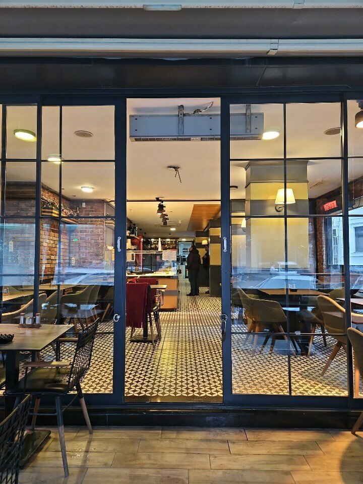 Kafe Mis Bahçe Kafe, İstanbul, foto