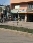 Standards dry cleaner and steam laundry (Jan Muhammad Road No:2, Sunfort Garden Housing Society), çamaşırhaneler  Lahor'dan