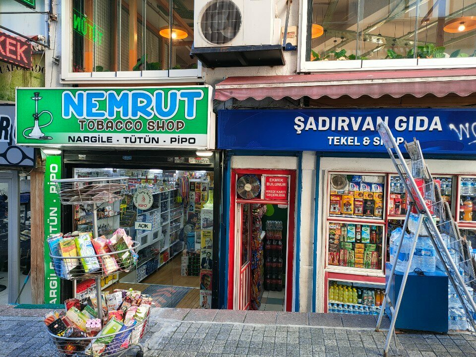 Market Şadırvan Gıda Ve Tekel, İstanbul, foto