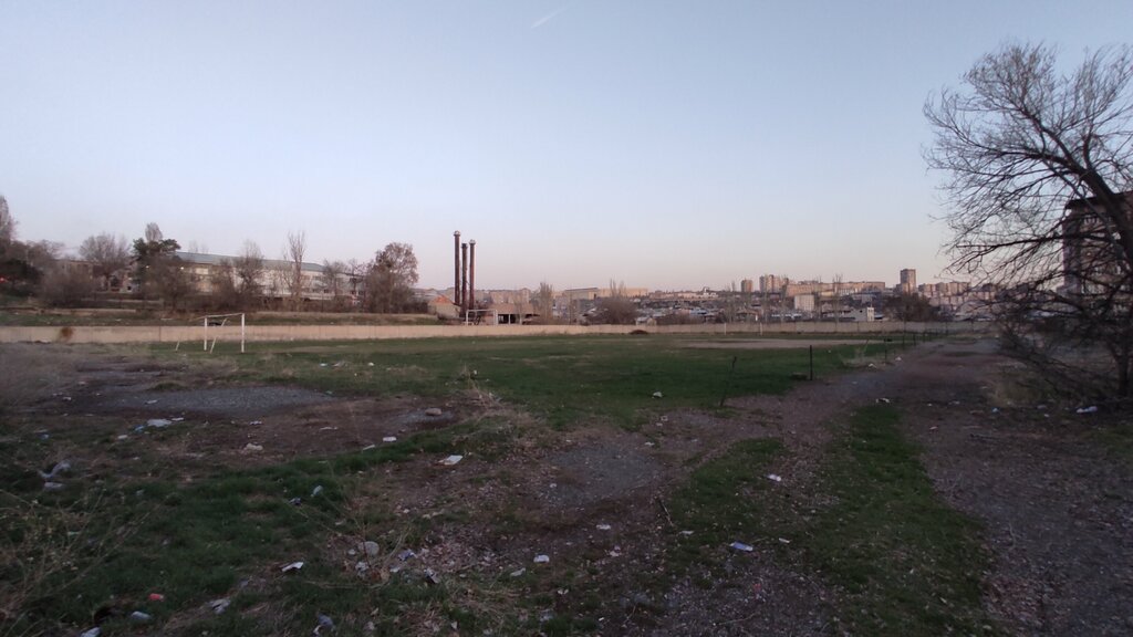 Çok amaçlı spor tesisleri Stadium, Erivan, foto