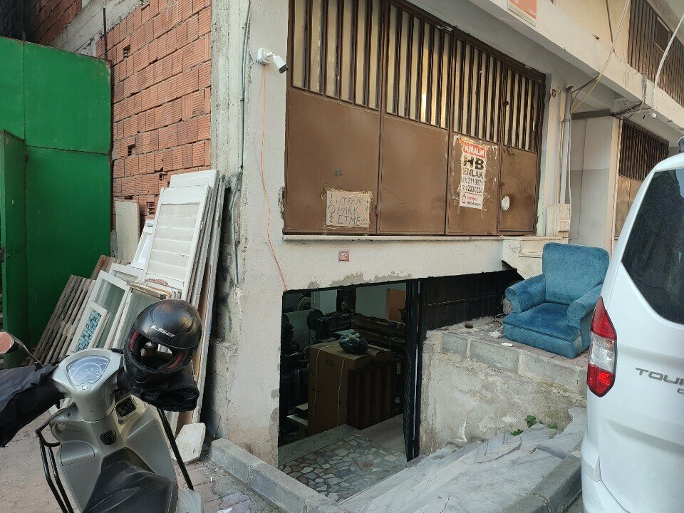 Mobilya aksesuar ve parçaları Ahşap Akademisi, İstanbul, foto