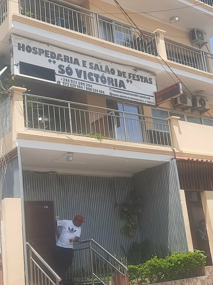 Otel Hotel Victors, Loanda, foto